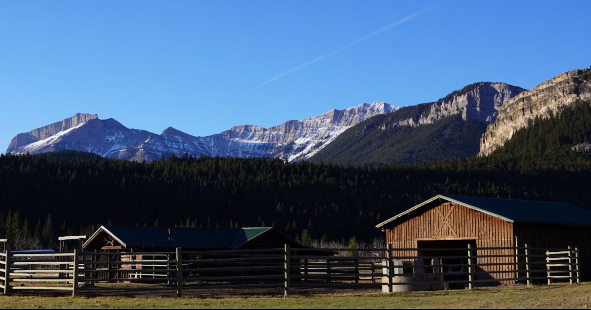 Deep Canyon Guest Ranch, Montana, USA - Guest Ranch vacation | Top50 ...